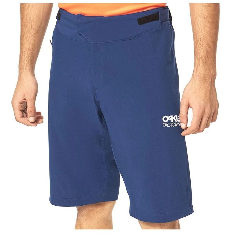 Oakley Mens Factory Pilot Lite Shorts (Blue) | Sportpursuit.com
