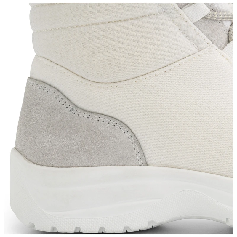 Travelin Womens Banff Boots (Off White) | Sportpursuit.com